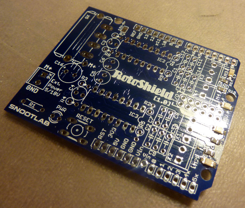 Kit Arduino Snootlab Rotoshield : contrôle de moteurs CC ou pas à pas avec Arduino - Civade.com